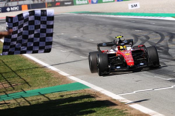 Hamilton: Uvijek sam se pitao kako bi bilo pobijediti u tom bolidu ...